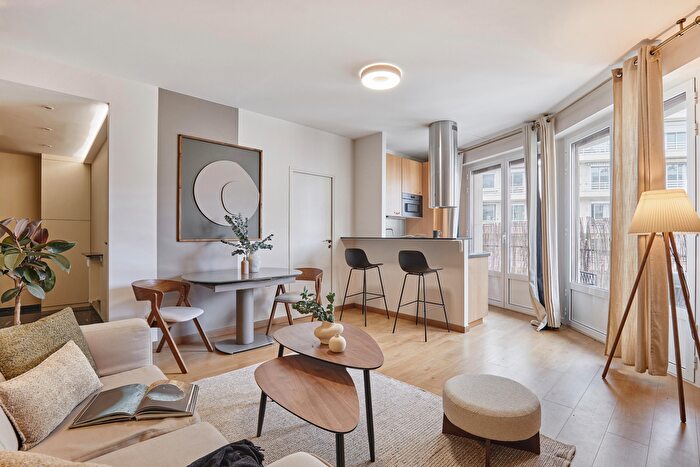 Appartement 2 pièces à louer - Paris 16ème, Auteuil-Nord, Jasmin, Mirabeau
