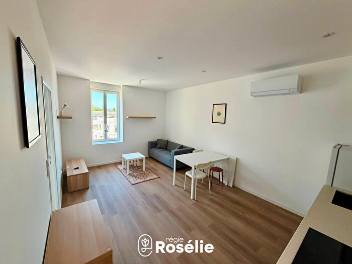 Roanne, Centre-ville, Varenne : Appartement 2 pièces à louer