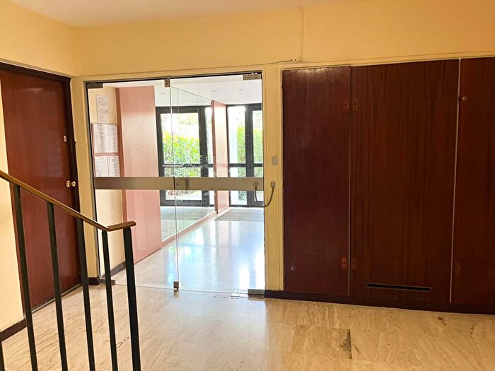 Appartement 5 pièces à Fontenay-le-Fleury, Plaine, à vendre
