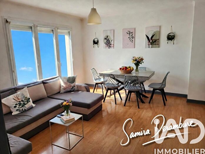 Appartement à vendre - Fesches-le-Châtel - 2 pièces - 4 chambres