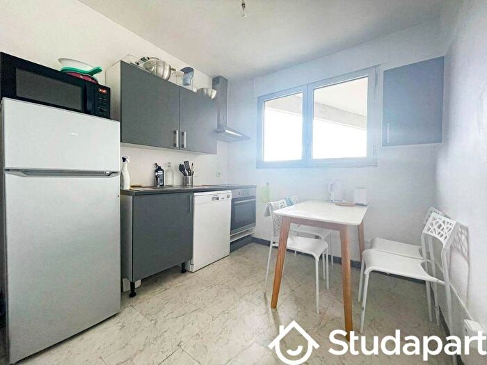 Appartement à louer - Chemin Dupuis-Paradis, Cergy - 5 pièces - 4 chambres