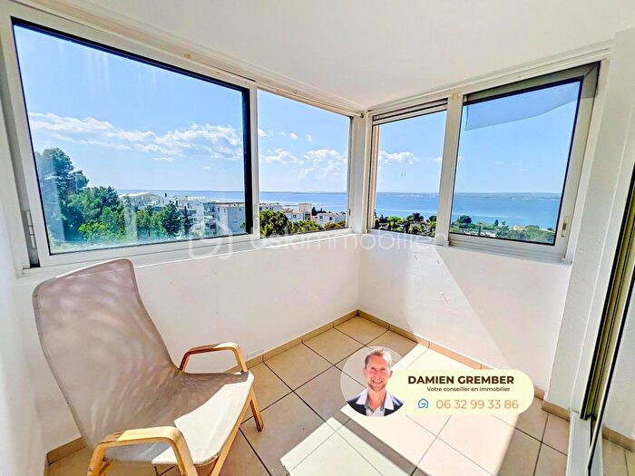 Sète, Saint-Clair : Appartement 2 pièces à vendre