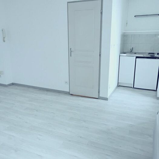 Les Herbiers, Centre-ville, Le Grand Fief : Appartement 1 pièce à louer