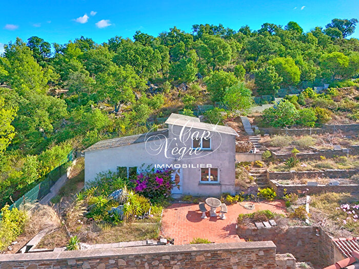 Maison 2 pièces à Bormes-les-Mimosas, Haut-Para, Pas de Courtin, Manjastre, à vendre