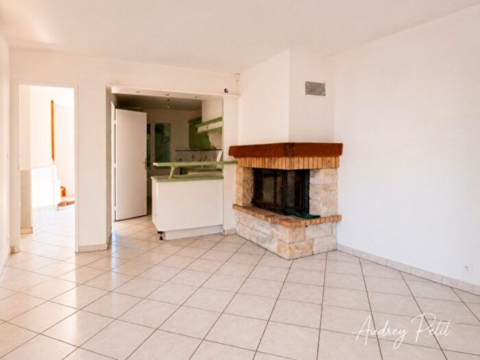 Maison 6 pièces à Pierrelaye, à vendre