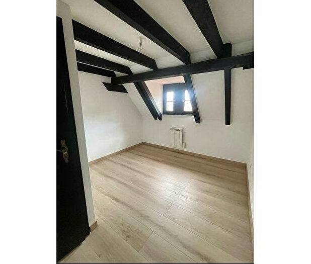 Appartement à vendre - Turckheim - 5 pièces - 4 chambres