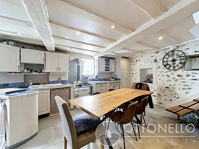 Maison 4 pièces à vendre à Roquebrune-sur-Argens, Village