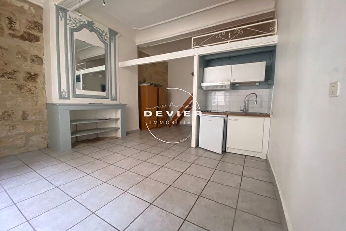 Appartement à louer - Montpellier, Centre historique - 1 pièce