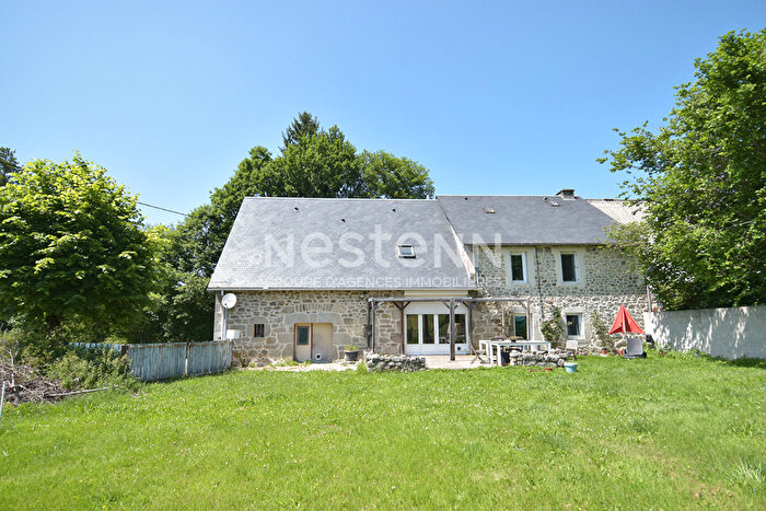 Saint-Pardoux-le-Vieux : Maison 6 pièces à vendre
