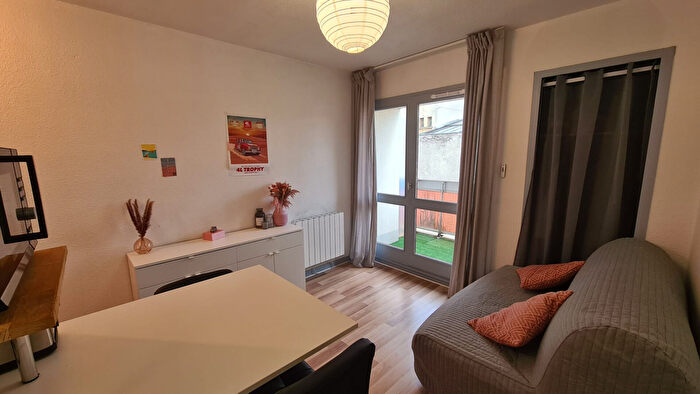 Appartement à vendre - Quartiers Centre, Thabor, Oberthür - 1 pièce