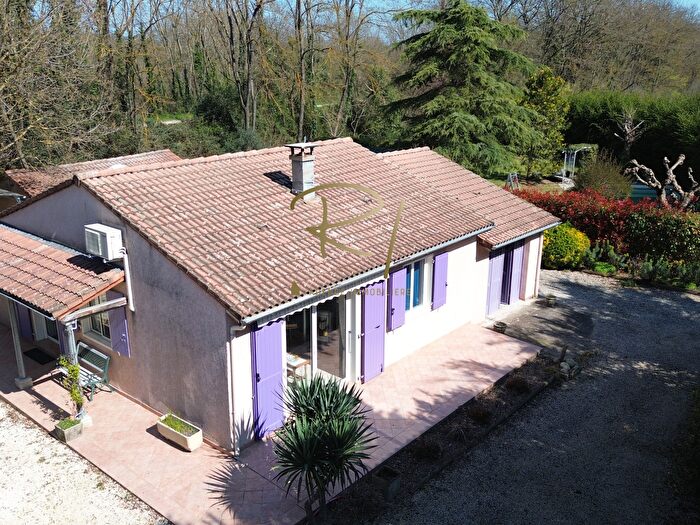 Maison à vendre - Sampzon - 4 pièces - 3 chambres