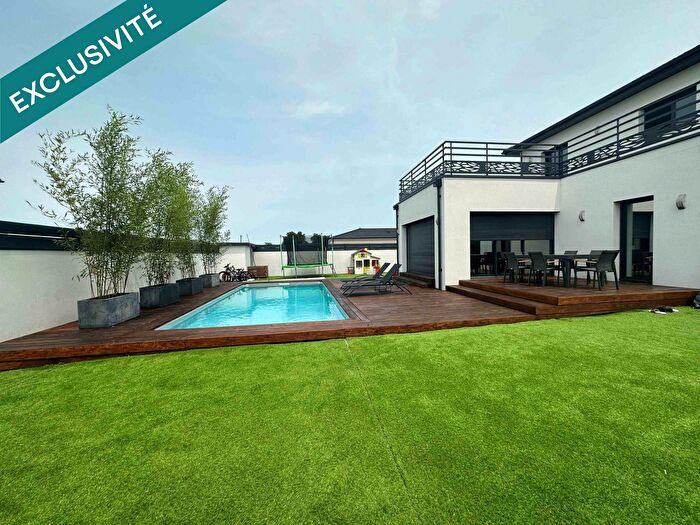 Maison 6 pièces à Ambarès-et-Lagrave, Centre-ville, Lagrave, Les Erables, Chêne Vert, à vendre