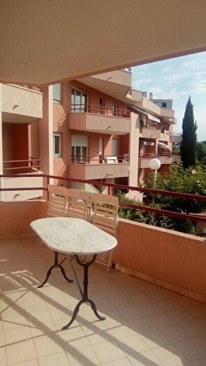 Appartement à louer - Centre Historique, Montpellier - 4 pièces - 3 chambres