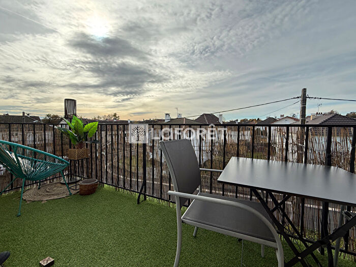 Appartement à vendre - Aurillac, Belbex, Vialenc, Gare, Patte dOie, Escanis - 3 pièces - 2 chambres