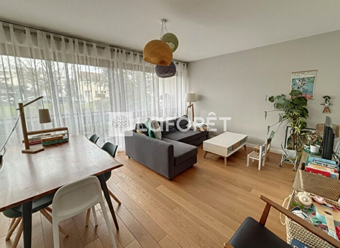Appartement à vendre - Le Plessis-Robinson, Cité Basse - 3 pièces - 2 chambres