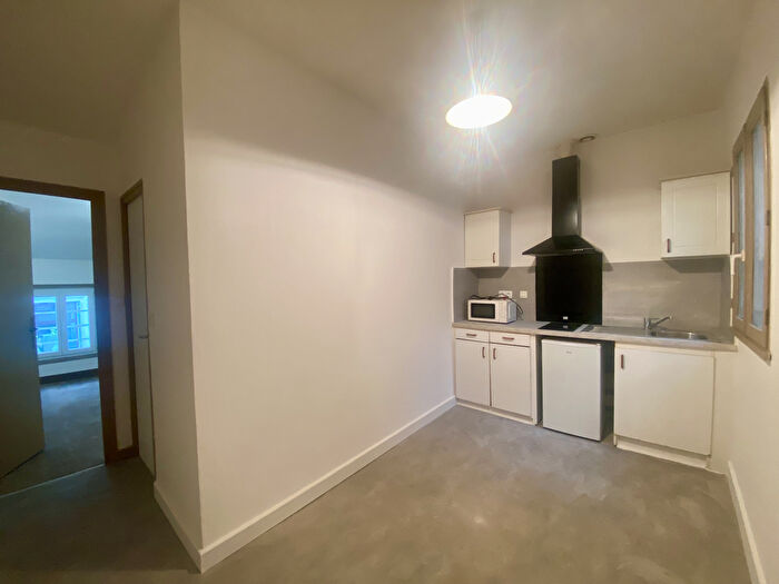 Appartement à louer - Villeneuve-sur-Lot, Sainte-Catherine - 1 pièce - 1 chambre