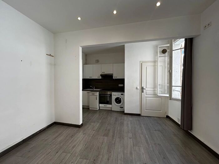 Nice, Saint-Sylvestre : Appartement 2 pièces à vendre