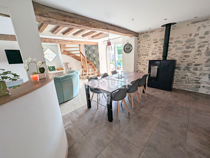 Maison 5 pièces à vendre à Chemazé