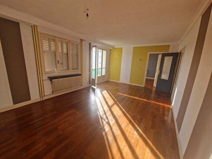 Appartement 4 pièces à louer à Briffaut Rousset-Laprat Maninet-Fontlozier La Palla, Valence