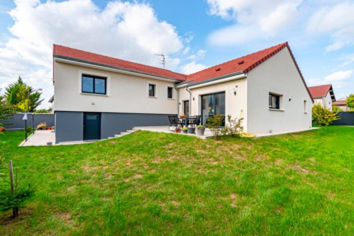 Maison à vendre - Varois-et-Chaignot - 6 pièces - 4 chambres