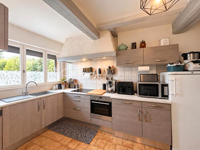 Maison 4 pièces à Damouzy, à vendre