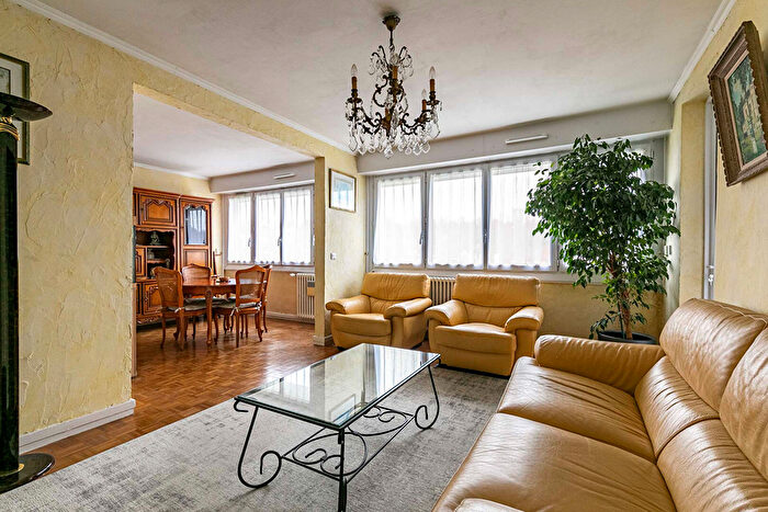 Appartement 5 pièces à vendre à Saint-Germain-en-Laye, Pontel, Schnapper, Sous-préfecture