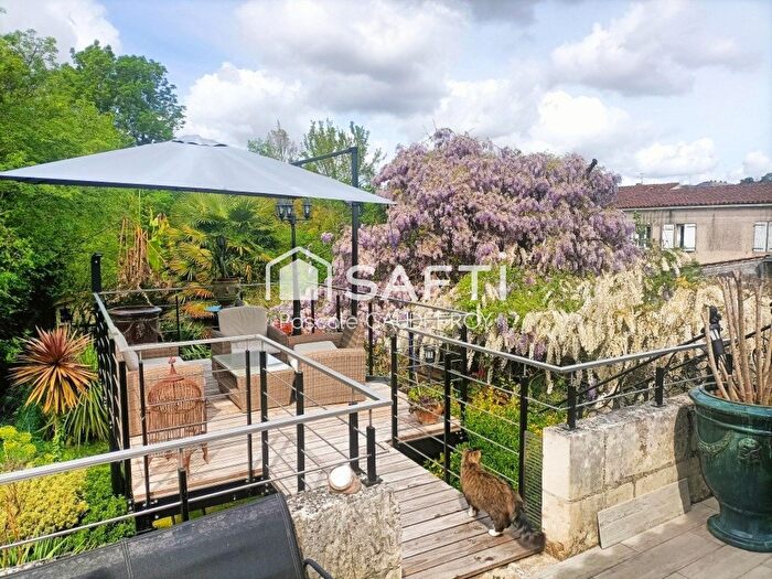 Maison 5 pièces à Pons, à vendre