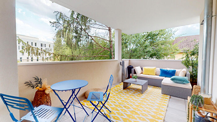 Appartement à vendre - La Tronche - 3 pièces - 2 chambres