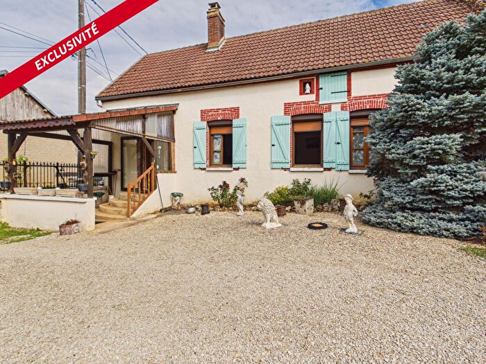 Cérilly : Maison 3 pièces à vendre