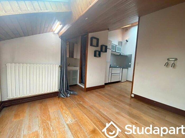 Appartement 1 pièce à louer - Barbâtre-Saint Remy-Verrerie, Reims