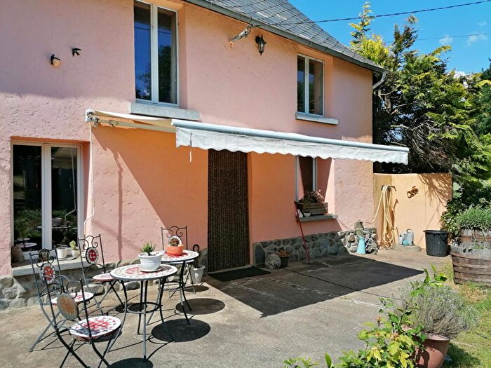 Maison 2 pièces à Loyat, à vendre