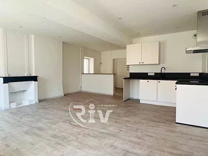 Bourgoin-Jallieu : Appartement 3 pièces à louer