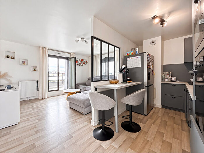 Mantes-la-Jolie, Centre-ville - Appartement 4 pièces à louer