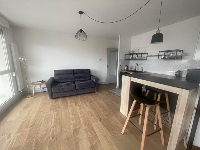 Appartement à louer - Lyon e , Croix Rousse Est - 1 pièce