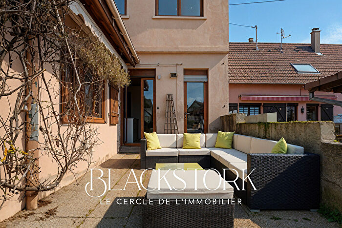 Maison à vendre - Dettwiller - 5 pièces - 3 chambres