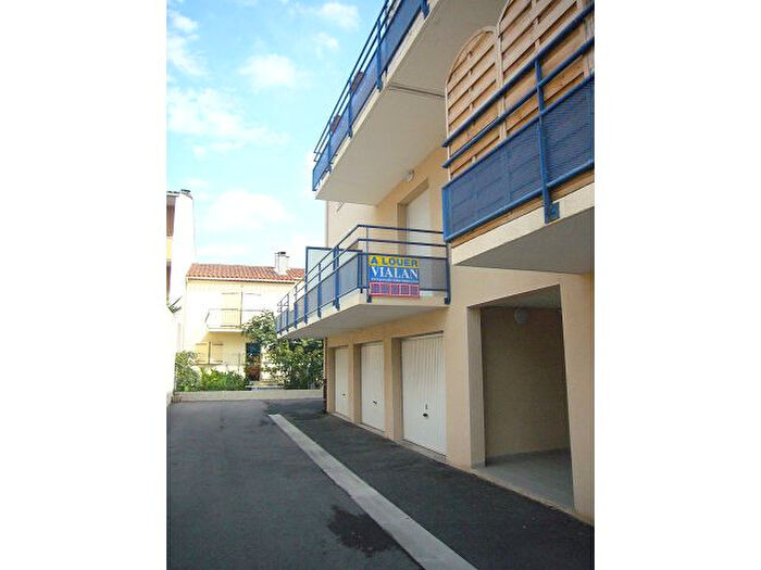 Appartement à louer - Narbonne, Cité - 2 pièces - 1 chambre