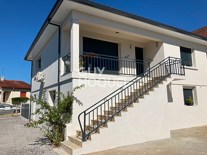 Appartement à louer - Orthez - 4 pièces - 3 chambres