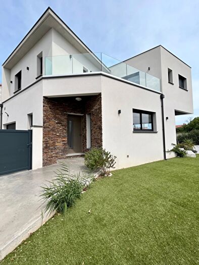 Maison à vendre - Saint-Cyprien, Village, Zone dActivité - 6 pièces - 1 chambre