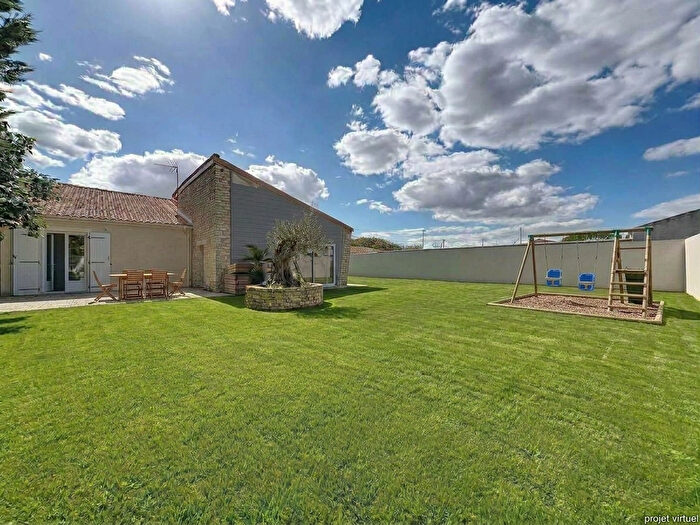 Maison 5 pièces à Saint-Jean-de-Liversay, à vendre