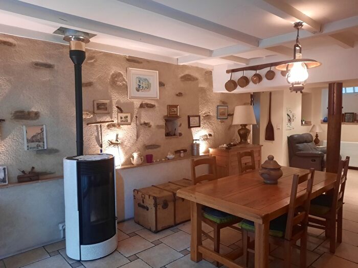 Maison à vendre - Curvalle - 8 pièces - 4 chambres