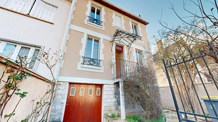 Maison à vendre - Nanterre, Plateau - 3 pièces - 2 chambres
