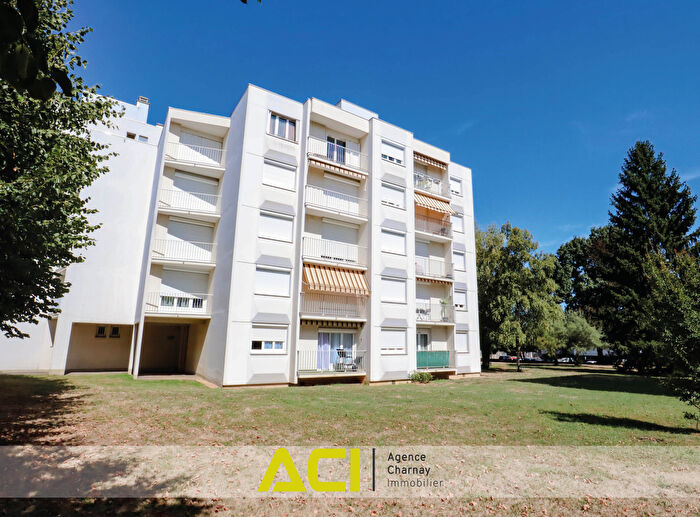Charnay-lès-Mâcon - Appartement 4 pièces à louer