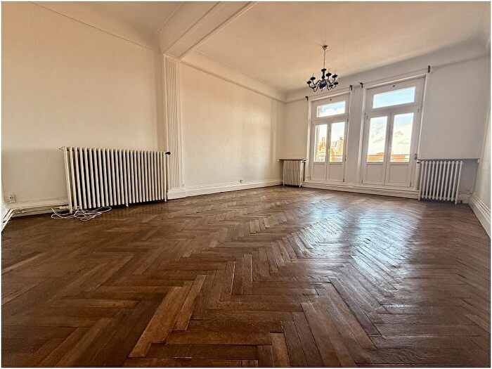 Appartement à louer - Tourcoing, Centre-ville - 3 pièces - 2 chambres