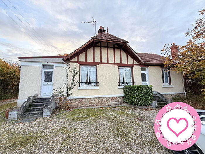 Maison à louer - Ouzouer-sur-Loire - 4 pièces - 3 chambres