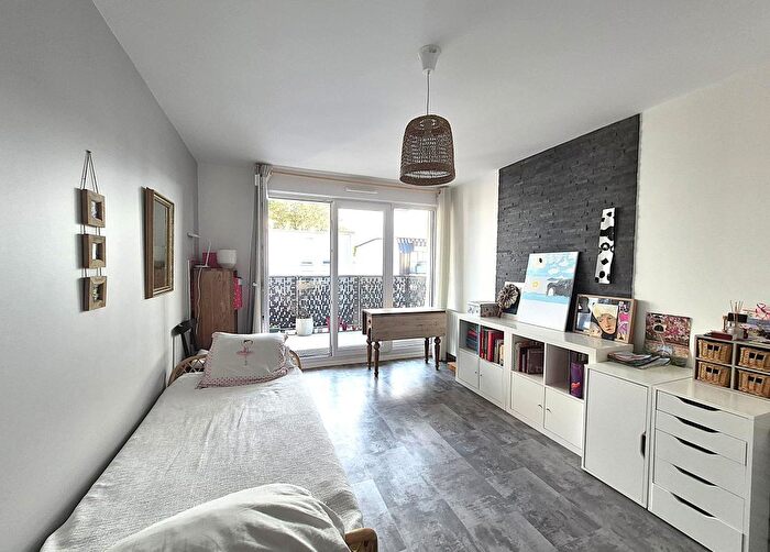 Brie-Comte-Robert, Leclerc, Verdun : Appartement 2 pièces à vendre