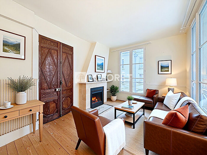 Appartement à vendre - Chartres, Centre-ville - 5 pièces - 3 chambres