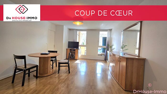 Appartement à vendre - La Courneuve, Centre-ville - 4 pièces - 3 chambres