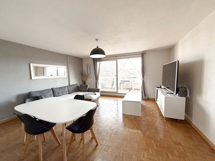 Appartement à vendre - Marseille e , Saint-Julien - 3 pièces - 2 chambres