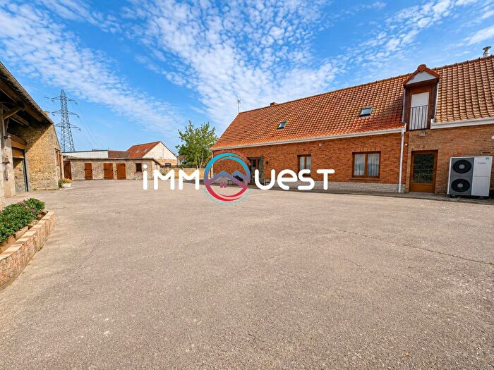 Maison 5 pièces à vendre à Bourbourg