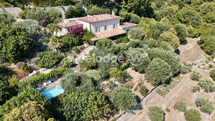 Maison 8 pièces à vendre à Montauroux